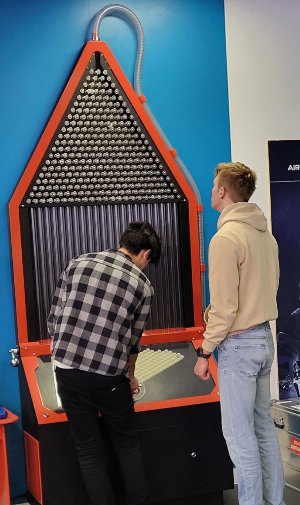 STEM Discovery centre – Science Projects