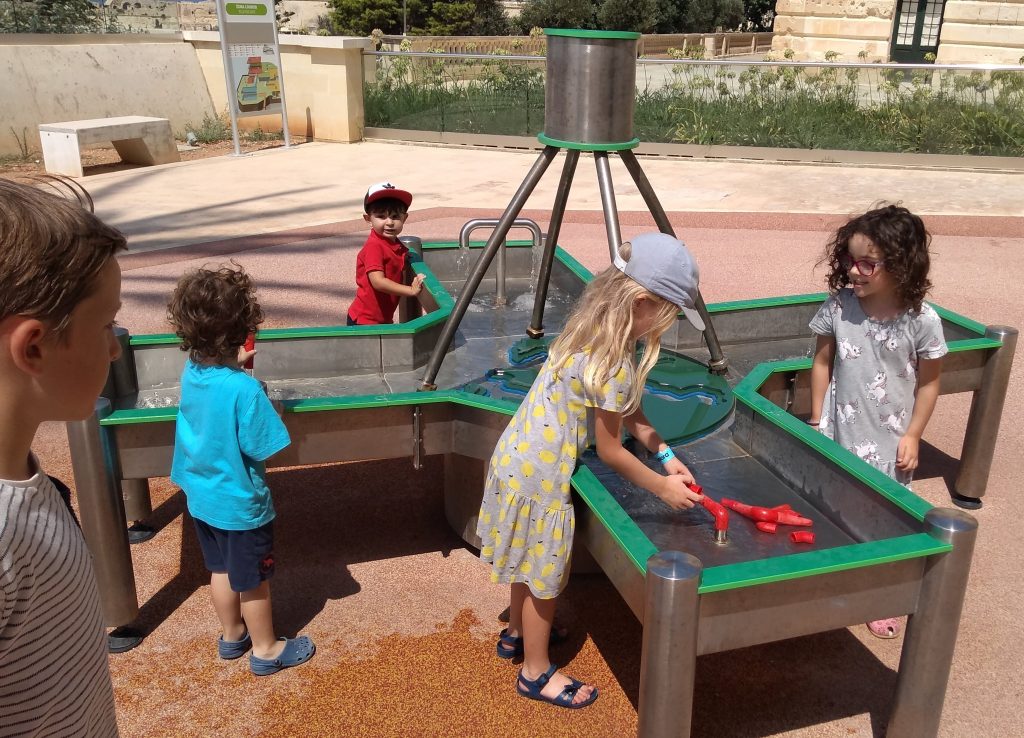 Science Center in Malta – Science Projects