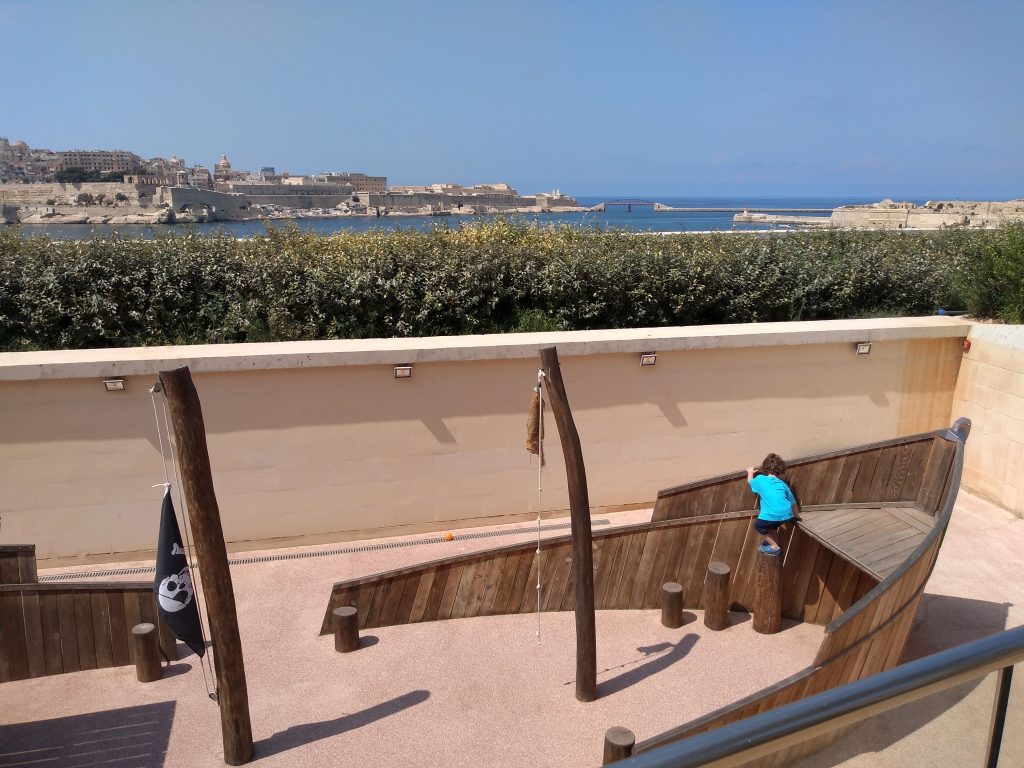 Science Center in Malta – Science Projects